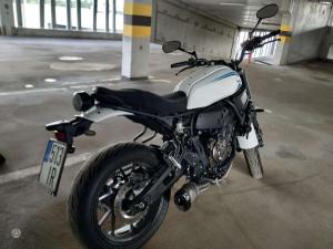 Balts Yamaha XSR 2022 Viļņa, ar dzinēja tilpumu 0.70 L un nobraukumu 4 tūkst. km par 5550 €, foto 5 vietnē AUTOMOTO.COM.LV