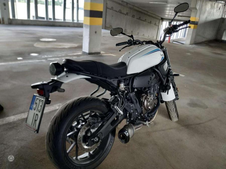 Balts Yamaha XSR 2022 Viļņa, ar dzinēja tilpumu 0.70 L un nobraukumu 4 tūkst. km par 5550 €, foto 5 vietnē AUTOMOTO.COM.LV