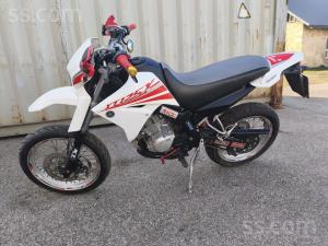 Yamaha XT 125X 2008 in Cesis, with an engine capacity of 0.13 L and mileage of 0 thousand km for 1850 €, photo  on AUTOMOTO.COM.LV