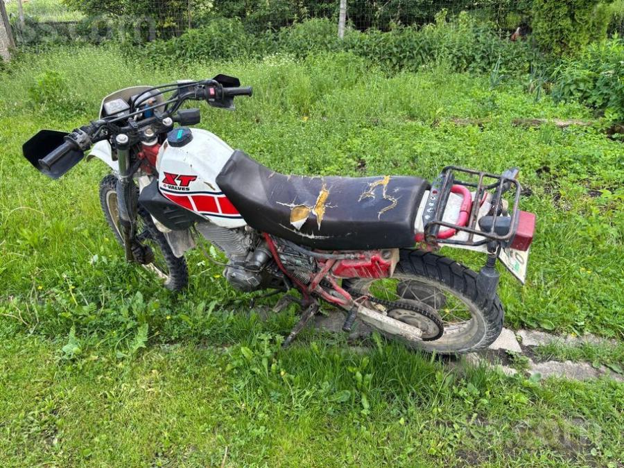 Yamaha XT 600 1987 in Jekabpils, with an engine capacity of 0.60 L and mileage of 0 thousand km for 700 €, photo 1 on AUTOMOTO.COM.LV