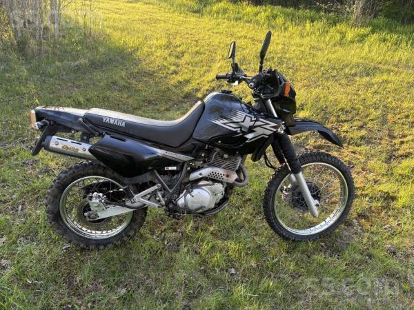 Ямаха XT 600 1988 в Мадона, объемом двигателя 0.60 л и пробегом 0 тыс. км за 1000 €, фото 3 на AUTOMOTO.COM.LV