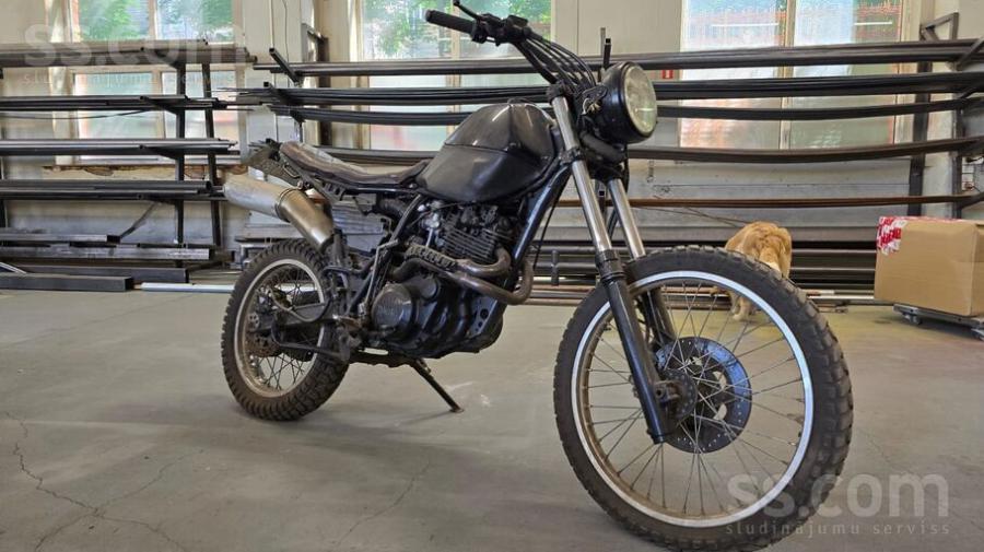 Yamaha XT 600 1988 Rīga, ar dzinēja tilpumu 0.60 L un nobraukumu 0 tūkst. km par 990 €, foto 3 vietnē AUTOMOTO.COM.LV