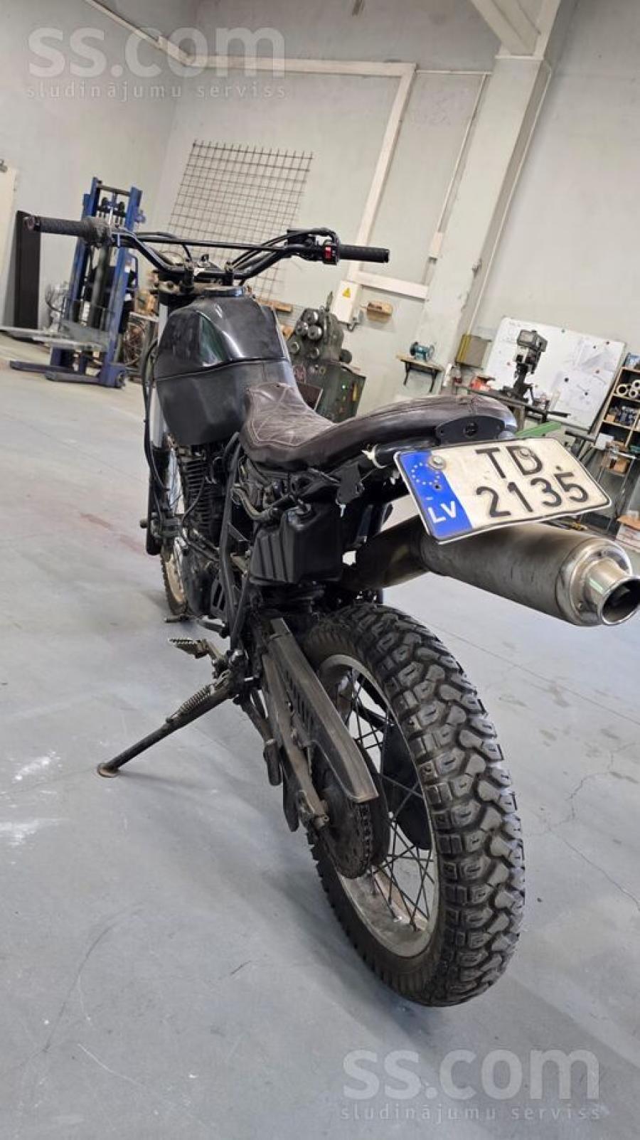Yamaha XT 600 1988 in Riga, with an engine capacity of 0.60 L and mileage of 0 thousand km for 686 €, photo 6 on AUTOMOTO.COM.LV