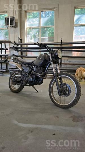 Yamaha XT 600 1988 in Riga, with an engine capacity of 0.60 L and mileage of 0 thousand km for 686 €, photo 7 on AUTOMOTO.COM.LV