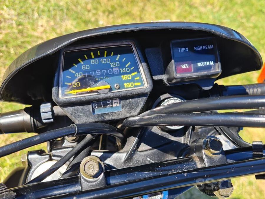 Yamaha XT 600 1993 in Jelgava, with an engine capacity of 0.60 L and mileage of 0 thousand km for 2700 €, photo 7 on AUTOMOTO.COM.LV