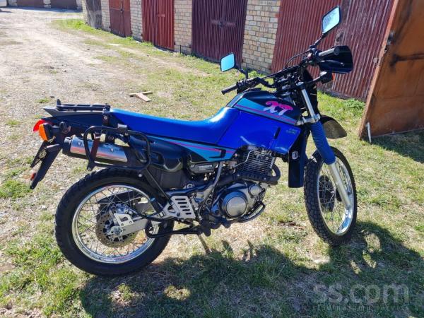 Yamaha XT 600 1993 in Jelgava, with an engine capacity of 0.60 L and mileage of 0 thousand km for 2700 €, photo 8 on AUTOMOTO.COM.LV