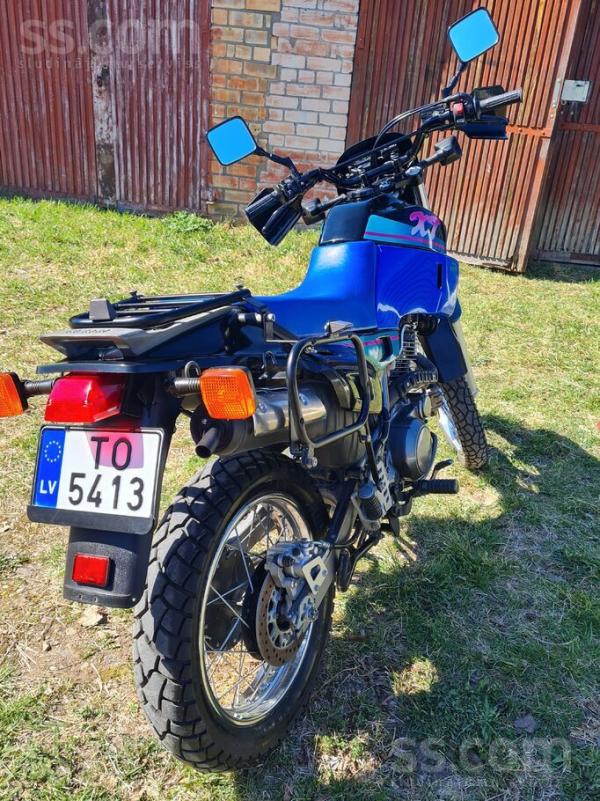 Yamaha XT 600 1993 in Jelgava, with an engine capacity of 0.60 L and mileage of 0 thousand km for 2700 €, photo 10 on AUTOMOTO.COM.LV