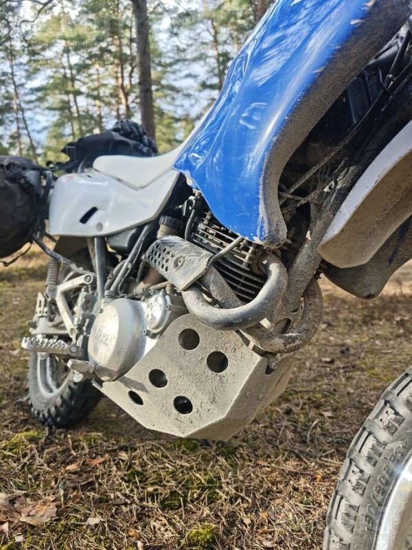 Yamaha XT 600E 1998 Rīga, ar dzinēja tilpumu 0.60 L un nobraukumu 0 tūkst. km par 2500 €, foto 8 vietnē AUTOMOTO.COM.LV