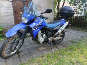 Yamaha XT 660R 2004 Rīga, ar dzinēja tilpumu 0.66 L un nobraukumu 0 tūkst. km par 3200 €, foto  vietnē AUTOMOTO.COM.LV