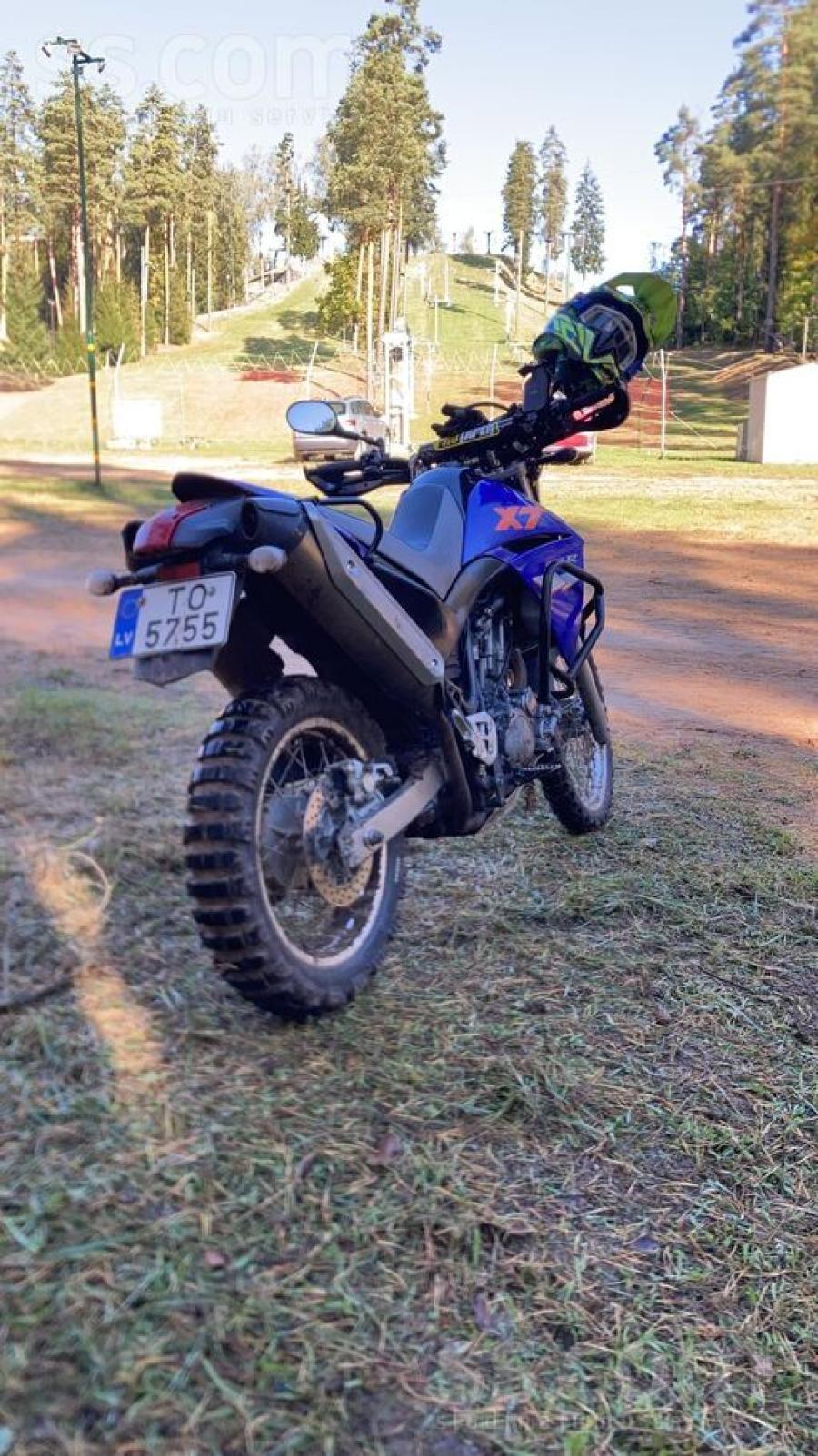 Yamaha XT 660R 2006 Rīga, ar dzinēja tilpumu 0.66 L un nobraukumu 0 tūkst. km par 2500 €, foto 3 vietnē AUTOMOTO.COM.LV
