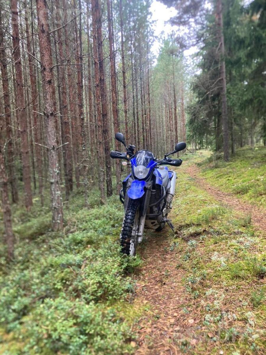 Yamaha XT 660R 2006 Rīga, ar dzinēja tilpumu 0.66 L un nobraukumu 0 tūkst. km par 2500 €, foto 4 vietnē AUTOMOTO.COM.LV