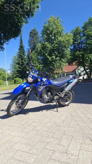 Yamaha XT 660R 2008 in Valmiera, with an engine capacity of 0.66 L and mileage of 0 thousand km for 3500 €, photo 3 on AUTOMOTO.COM.LV