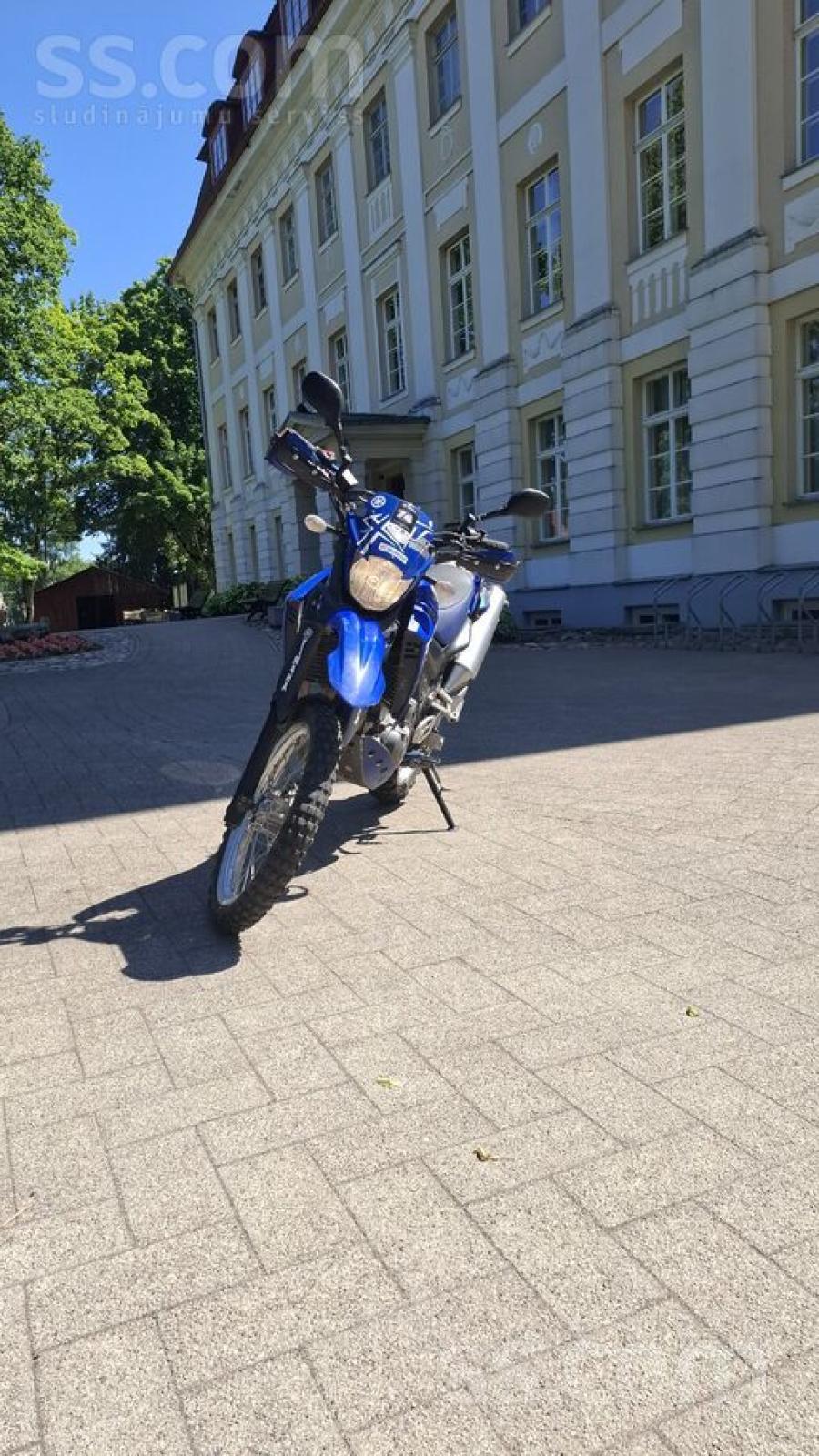Yamaha XT 660R 2008 in Valmiera, with an engine capacity of 0.66 L and mileage of 0 thousand km for 3500 €, photo 4 on AUTOMOTO.COM.LV