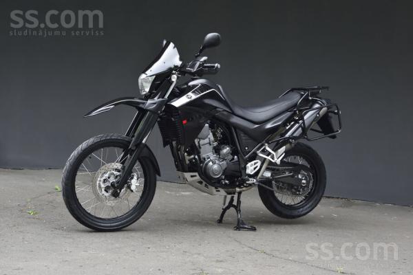 Yamaha XT 660R 2011 in Riga, with an engine capacity of 0.66 L and mileage of 0 thousand km for 4950 €, photo 2 on AUTOMOTO.COM.LV