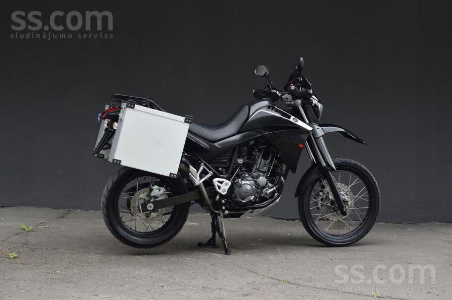 Yamaha XT 660R 2011 in Riga, with an engine capacity of 0.66 L and mileage of 0 thousand km for 4950 €, photo 4 on AUTOMOTO.COM.LV