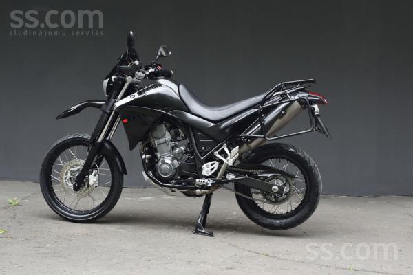 Yamaha XT 660R 2011 in Riga, with an engine capacity of 0.66 L and mileage of 0 thousand km for 4950 €, photo 4 on AUTOMOTO.COM.LV