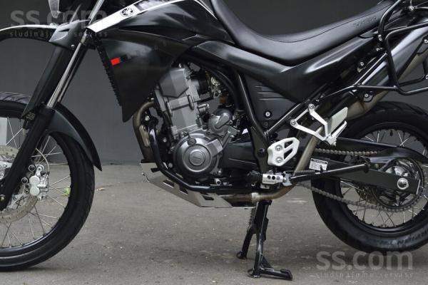 Yamaha XT 660R 2011 in Riga, with an engine capacity of 0.66 L and mileage of 0 thousand km for 4950 €, photo 5 on AUTOMOTO.COM.LV
