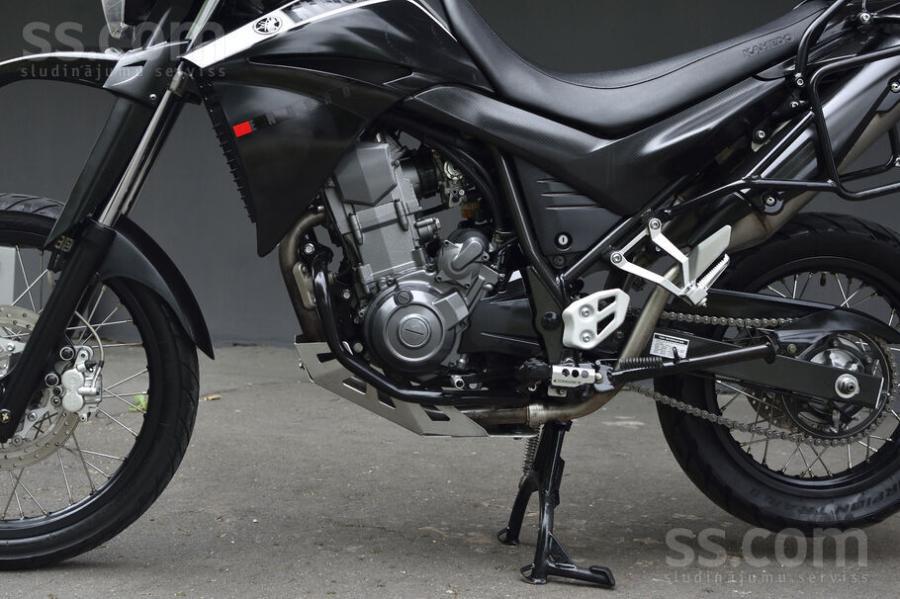 Yamaha XT 660R 2011 in Riga, with an engine capacity of 0.66 L and mileage of 0 thousand km for 4950 €, photo 6 on AUTOMOTO.COM.LV