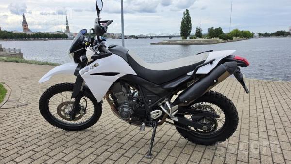 Ямаха XT 660R 2014 в Рига, объемом двигателя 0.66 л и пробегом 0 тыс. км за 4700 €, фото 1 на AUTOMOTO.COM.LV