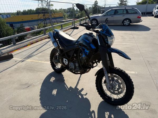Melns Yamaha Xt 660X 2004 Tallina, ar dzinēja tilpumu 0.66 L un nobraukumu 40 tūkst. km par 3600 €, foto 2 vietnē AUTOMOTO.COM.LV