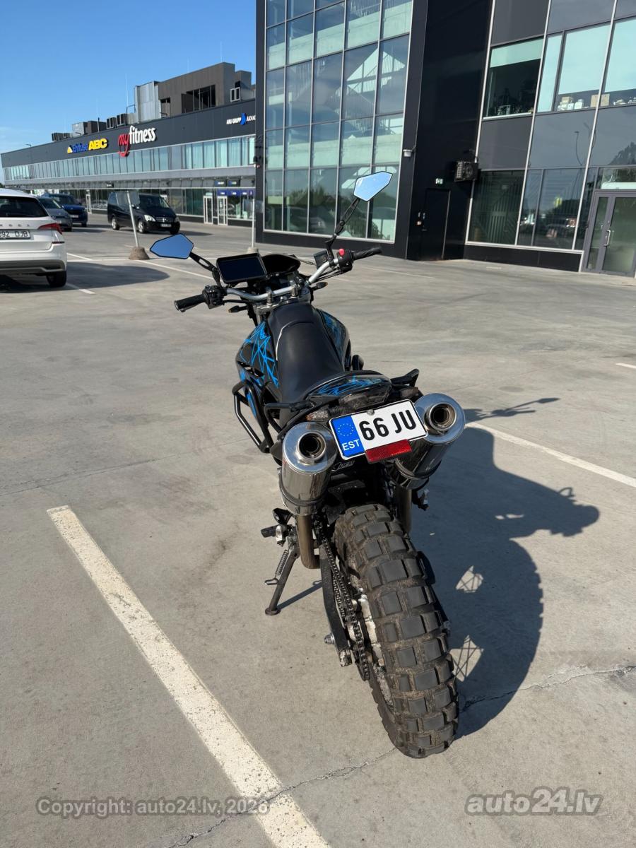 Черный Ямаха Xt 660X 2004 в Таллин, объемом двигателя 0.66 л и пробегом 40 тыс. км за 3600 €, фото 6 на AUTOMOTO.COM.LV