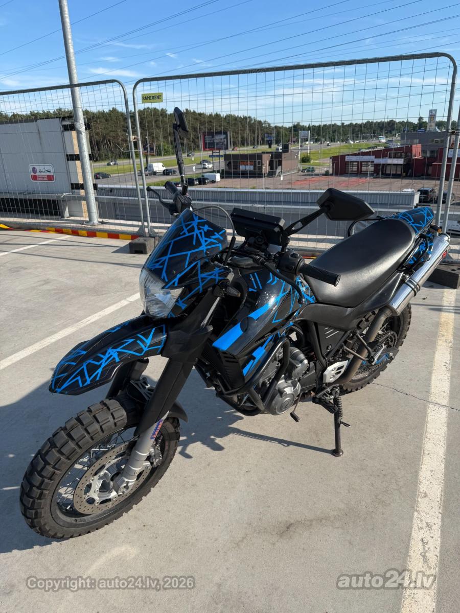 Черный Ямаха Xt 660X 2004 в Таллин, объемом двигателя 0.66 л и пробегом 40 тыс. км за 3600 €, фото 7 на AUTOMOTO.COM.LV