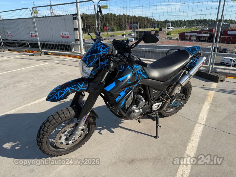Черный Ямаха Xt 660X 2004 в Таллин, объемом двигателя 0.66 л и пробегом 40 тыс. км за 3600 €, фото 9 на AUTOMOTO.COM.LV