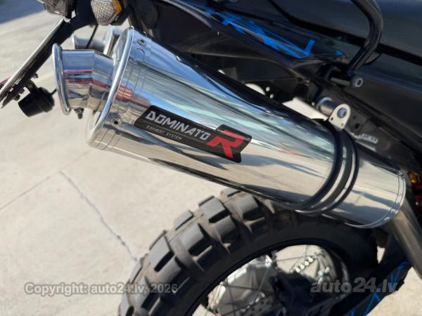 Melns Yamaha Xt 660X 2004 Tallina, ar dzinēja tilpumu 0.66 L un nobraukumu 40 tūkst. km par 3600 €, foto 9 vietnē AUTOMOTO.COM.LV