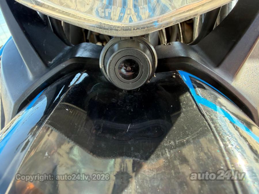 Черный Ямаха Xt 660X 2004 в Таллин, объемом двигателя 0.66 л и пробегом 40 тыс. км за 3600 €, фото 16 на AUTOMOTO.COM.LV