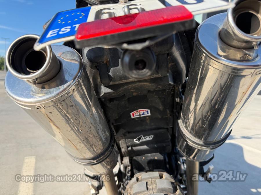 Черный Ямаха Xt 660X 2004 в Таллин, объемом двигателя 0.66 л и пробегом 40 тыс. км за 3600 €, фото 17 на AUTOMOTO.COM.LV
