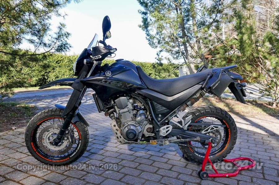 Black Yamaha Xt 660X 2008 in Tallinn, with an engine capacity of 0.66 L and mileage of 52 thousand km for 3990 €, photo 1 on AUTOMOTO.COM.LV