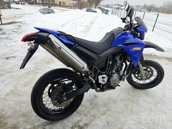 Yamaha Xt 660X 2004 in Cesis, with an engine capacity of 0.66 L and mileage of 0 thousand km for 2500 €, photo 4 on AUTOMOTO.COM.LV