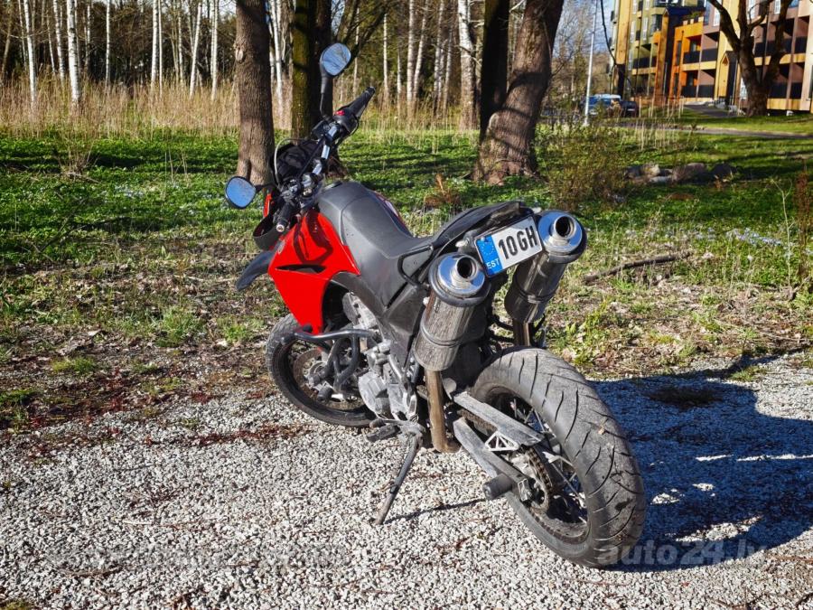 Sarkans Yamaha Xt 660X 2005 Tallina, ar dzinēja tilpumu 0.66 L un nobraukumu 48 tūkst. km par 3900 €, foto 9 vietnē AUTOMOTO.COM.LV