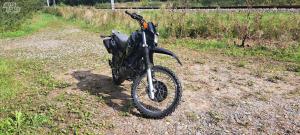 Черный Ямаха XT 1991 в Клайпеда, объемом двигателя 0.60 л и пробегом 66 тыс. км за 2000 €, фото 3 на AUTOMOTO.COM.LV