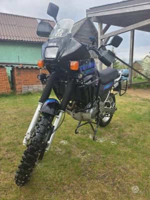 Черный Ямаха XT 1993 в Вевис, объемом двигателя 0.65 л и пробегом 31 тыс. км за 2850 €, фото  на AUTOMOTO.COM.LV