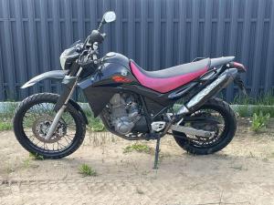 Черный Ямаха XT 2004 в Вильнюс, объемом двигателя 0.66 л и пробегом 39 тыс. км за 2700 €, фото  на AUTOMOTO.COM.LV