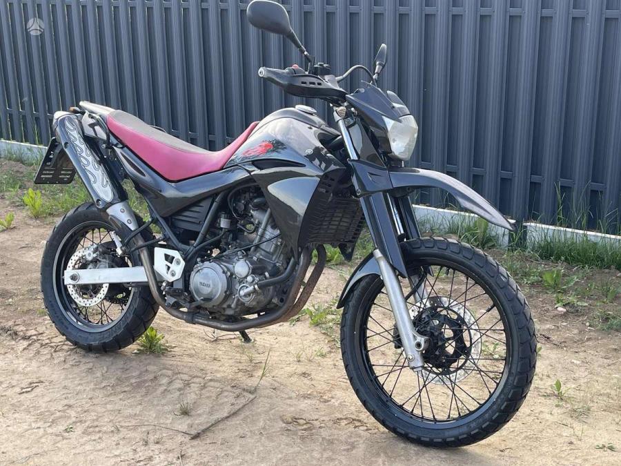 Black Yamaha XT 2004 in Vilnius, with an engine capacity of 0.66 L and mileage of 39 thousand km for 2700 €, photo 6 on AUTOMOTO.COM.LV