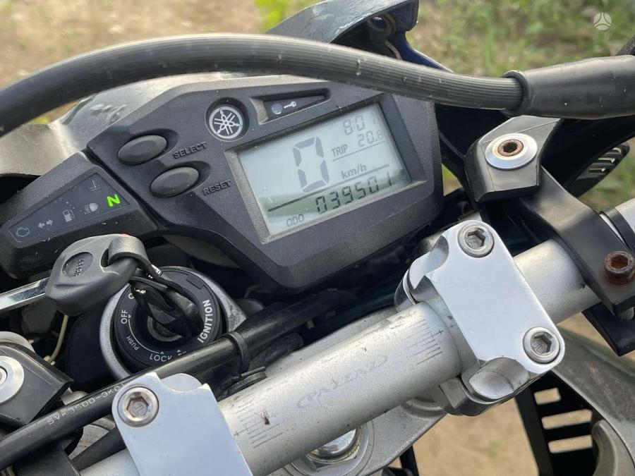 Black Yamaha XT 2004 in Vilnius, with an engine capacity of 0.66 L and mileage of 39 thousand km for 2700 €, photo 17 on AUTOMOTO.COM.LV