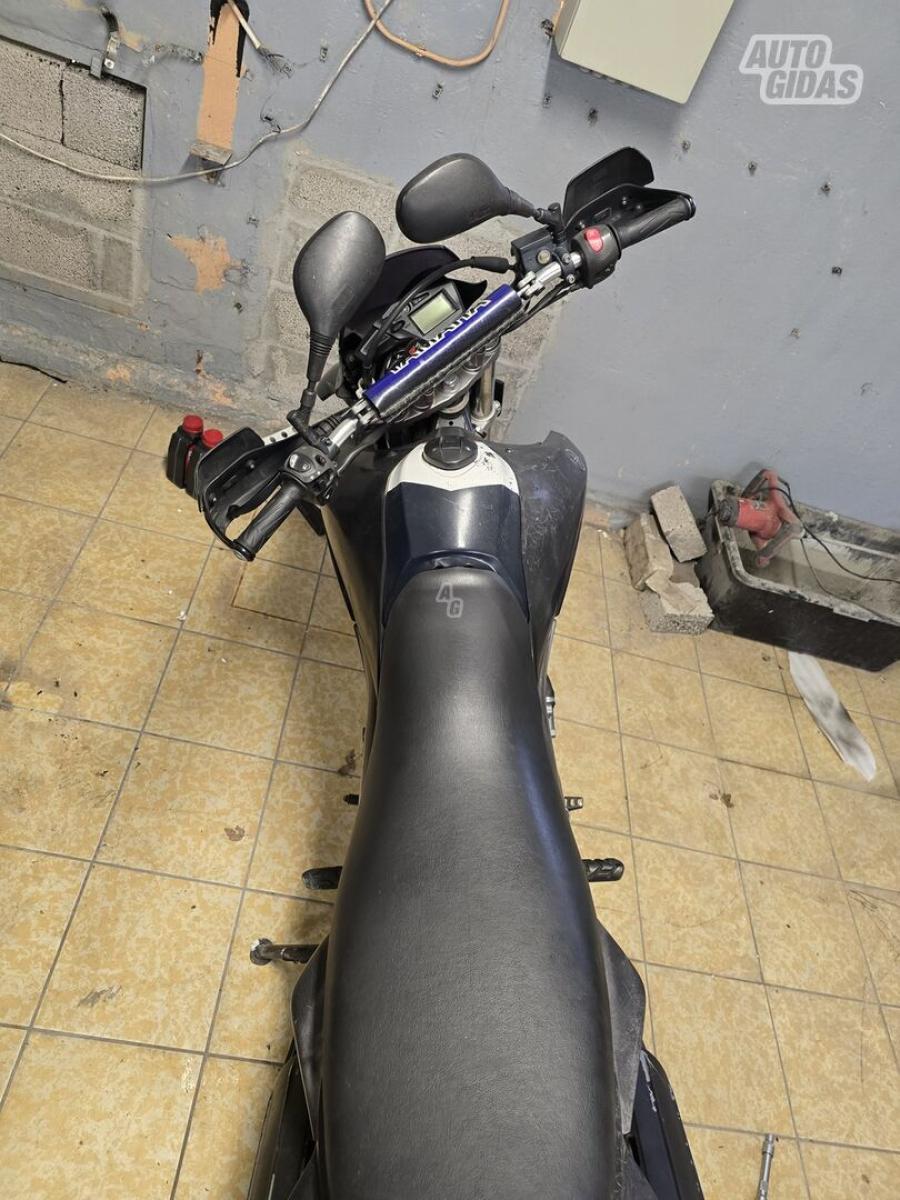 Black Yamaha XT 2005 in Marijampole, with an engine capacity of 0.00 L and mileage of 0 thousand km for 2500 €, photo 3 on AUTOMOTO.COM.LV