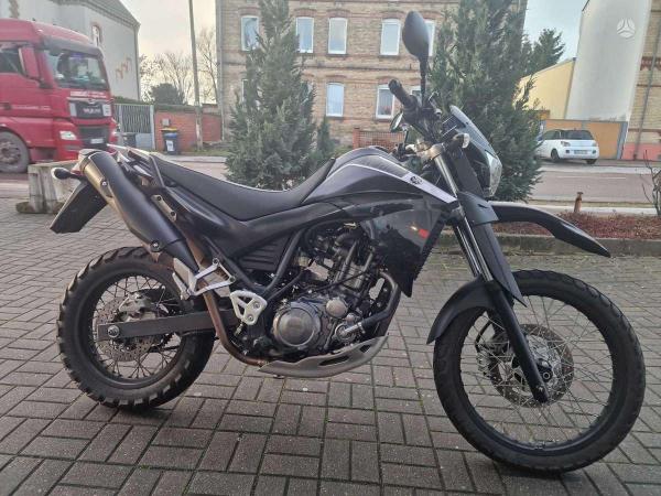 Melns Yamaha XT 2010 Klaipėda, ar dzinēja tilpumu 0.66 L un nobraukumu 12 tūkst. km par 4400 €, foto 1 vietnē AUTOMOTO.COM.LV
