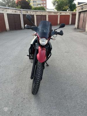 Black Yamaha XT 2010 in Kaunas, with an engine capacity of 0.66 L and mileage of 20 thousand km for 3250 €, photo 7 on AUTOMOTO.COM.LV