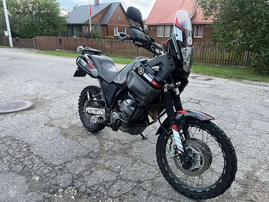 Черный Ямаха XT 2010 в Укмерге, объемом двигателя 0.66 л и пробегом 100 тыс. км за 3800 €, фото 1 на AUTOMOTO.COM.LV