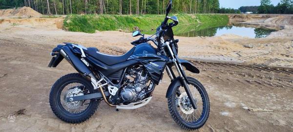 Melns Yamaha XT 2014 Kauņa, ar dzinēja tilpumu 0.66 L un nobraukumu 37 tūkst. km par 5400 €, foto 1 vietnē AUTOMOTO.COM.LV
