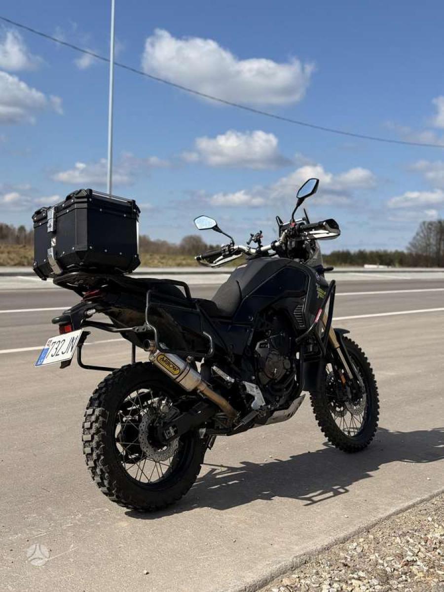 Черный Ямаха XT 2021 в Каунас, объемом двигателя 0.70 л и пробегом 30 тыс. км за 7800 €, фото 9 на AUTOMOTO.COM.LV