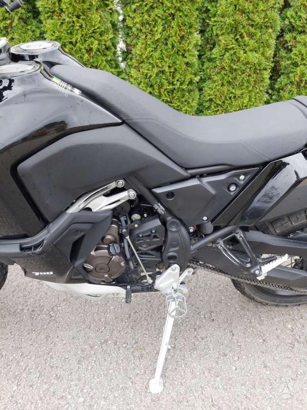 Black Yamaha XT 2022 in Kaunas, with an engine capacity of 0.70 L and mileage of 7 thousand km for 11000 €, photo 4 on AUTOMOTO.COM.LV