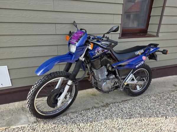 Zils Yamaha XT 1996 Pasvalys, ar dzinēja tilpumu 0.60 L un nobraukumu 1 tūkst. km par 1599 €, foto 6 vietnē AUTOMOTO.COM.LV
