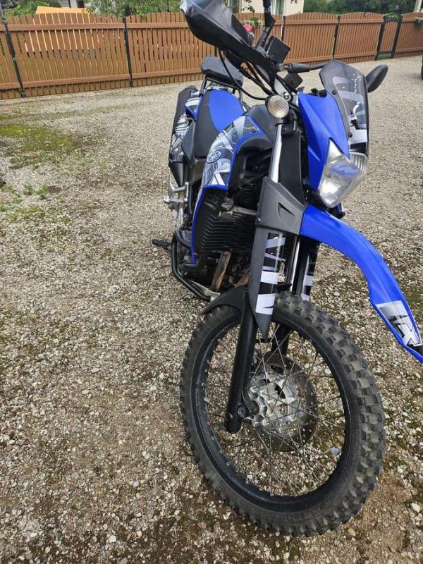 Blue Yamaha XT 2014 in Mazeikiai, with an engine capacity of 0.66 L and mileage of 75 thousand km for 3800 €, photo 2 on AUTOMOTO.COM.LV