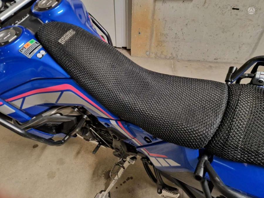 Zils Yamaha XT 2024 Viļņa, ar dzinēja tilpumu 0.69 L un nobraukumu 18 tūkst. km par 10900 €, foto 16 vietnē AUTOMOTO.COM.LV