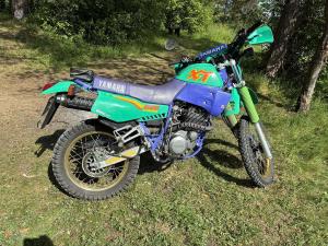 Yamaha XT 1989 Viļņa, ar dzinēja tilpumu 0.60 L un nobraukumu 38 tūkst. km par 2500 €, foto 3 vietnē AUTOMOTO.COM.LV