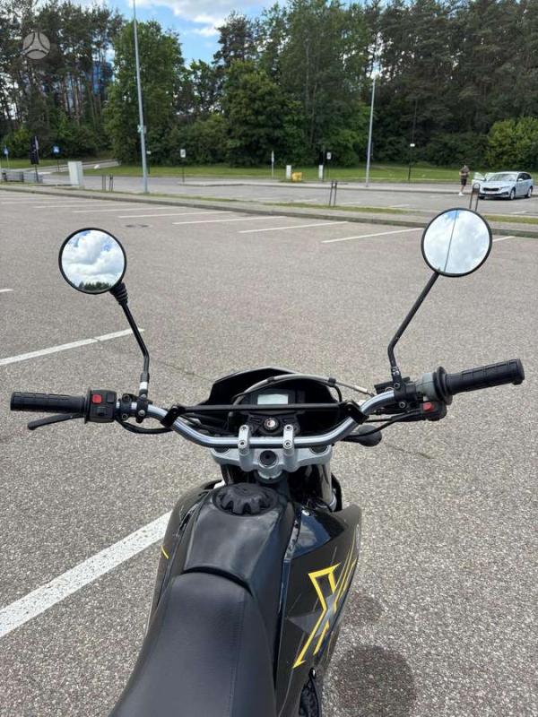 Ямаха XT 2006 в Вильнюс, объемом двигателя 0.13 л и пробегом 27 тыс. км за 2200 €, фото 4 на AUTOMOTO.COM.LV